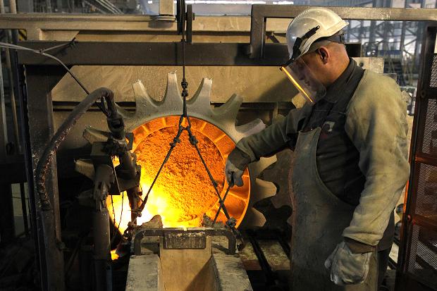 Scarred by the aluminium wars, Oleg the oligarch steels himself for a ...